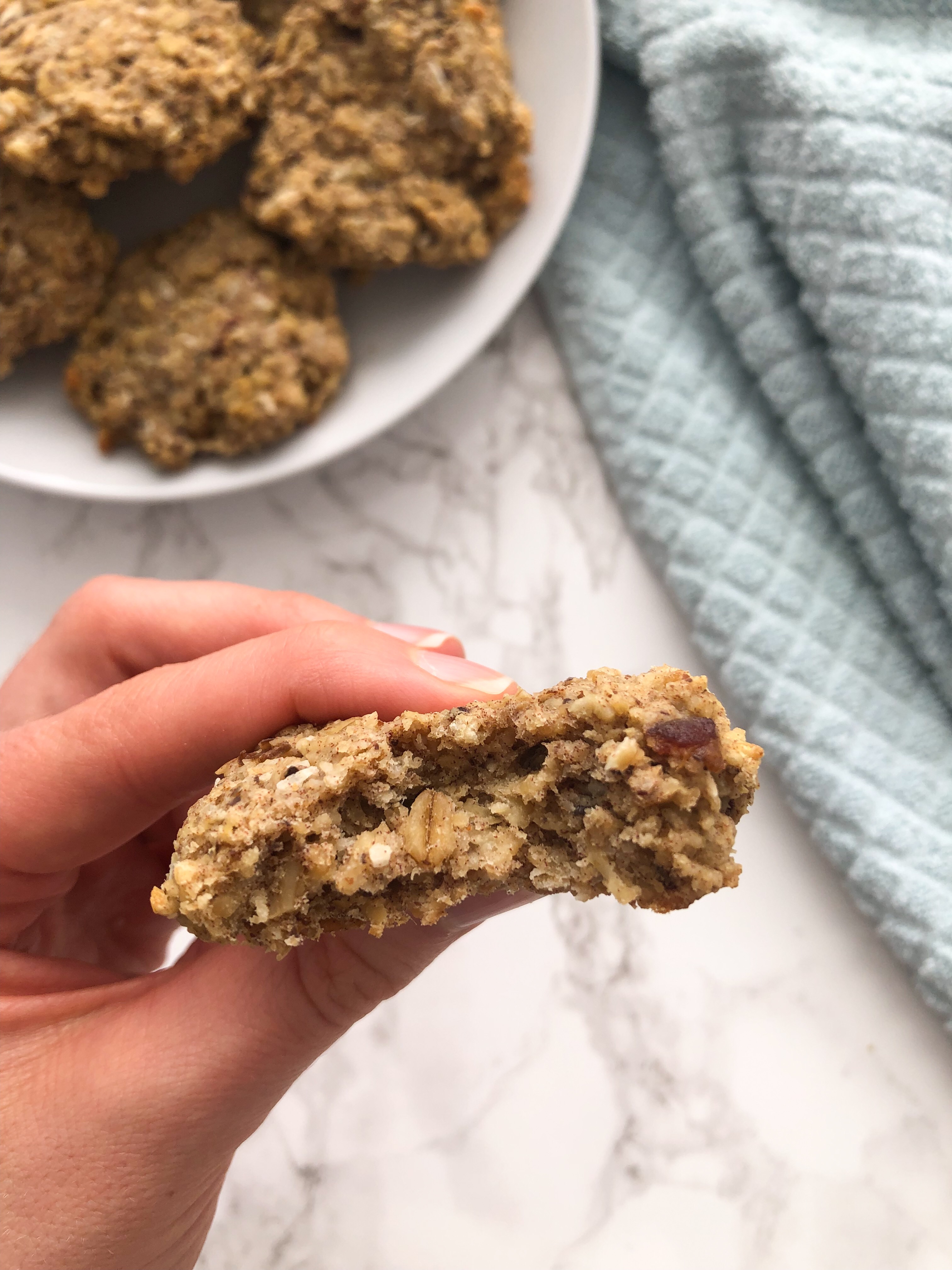 Vegan Oatmeal Date Cookies - Live Simply Healthy